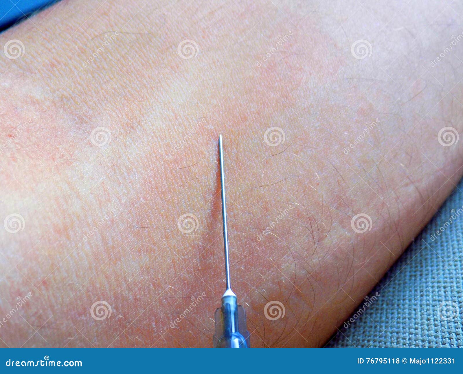 Addict Inject with Drug into a Vein Stock Photo - Image of dose, gang ...