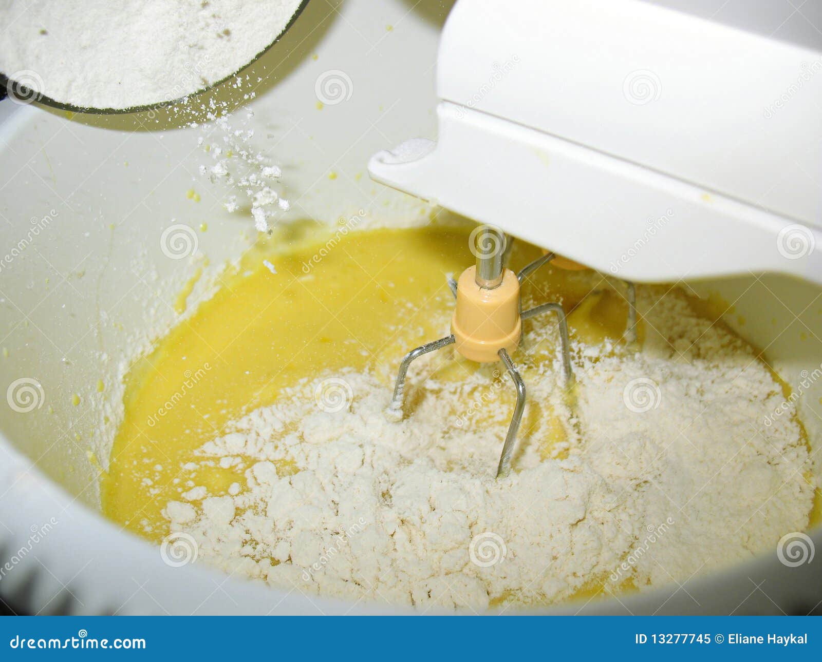 Adding Flour stock image. Image of cake, metal, pudding - 13277745