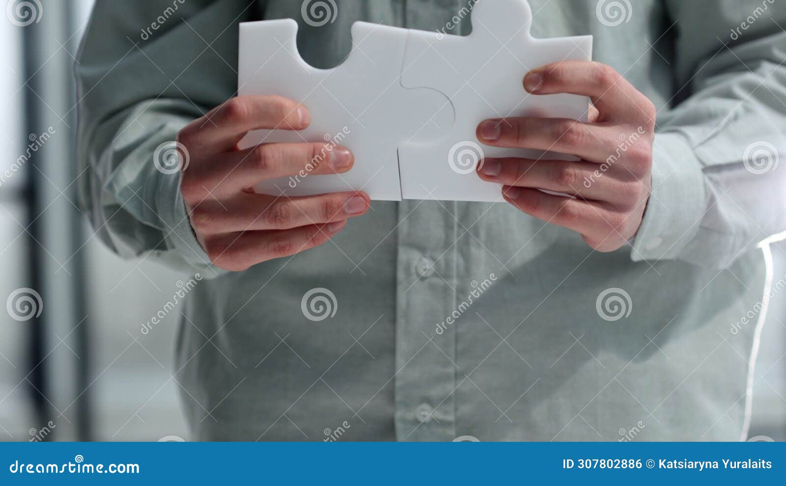 Adding Important Business Elements in Teamwork Stock Illustration ...