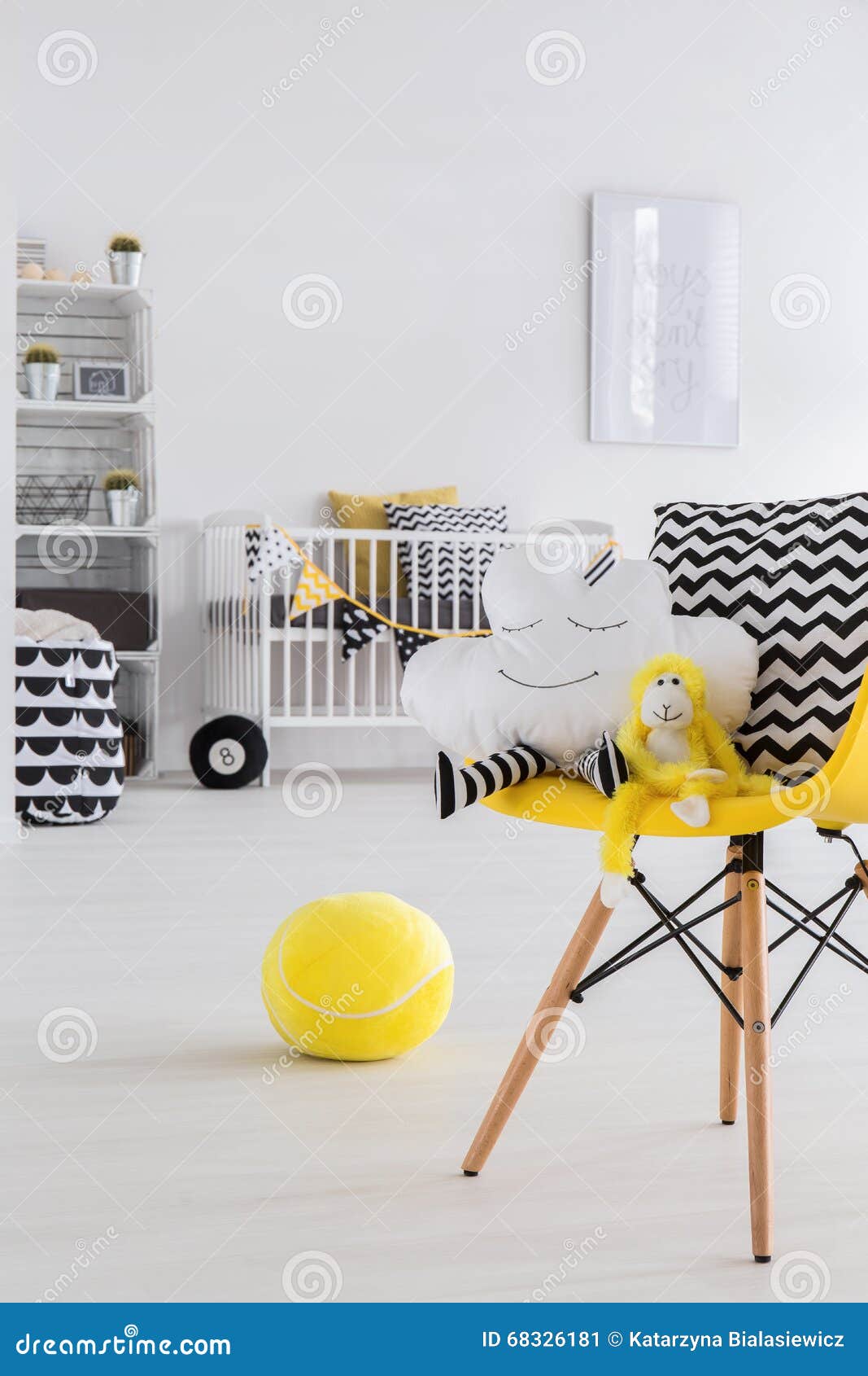 Adding Little Bit of Colour Stock Image - Image of cloud, white: 68326181