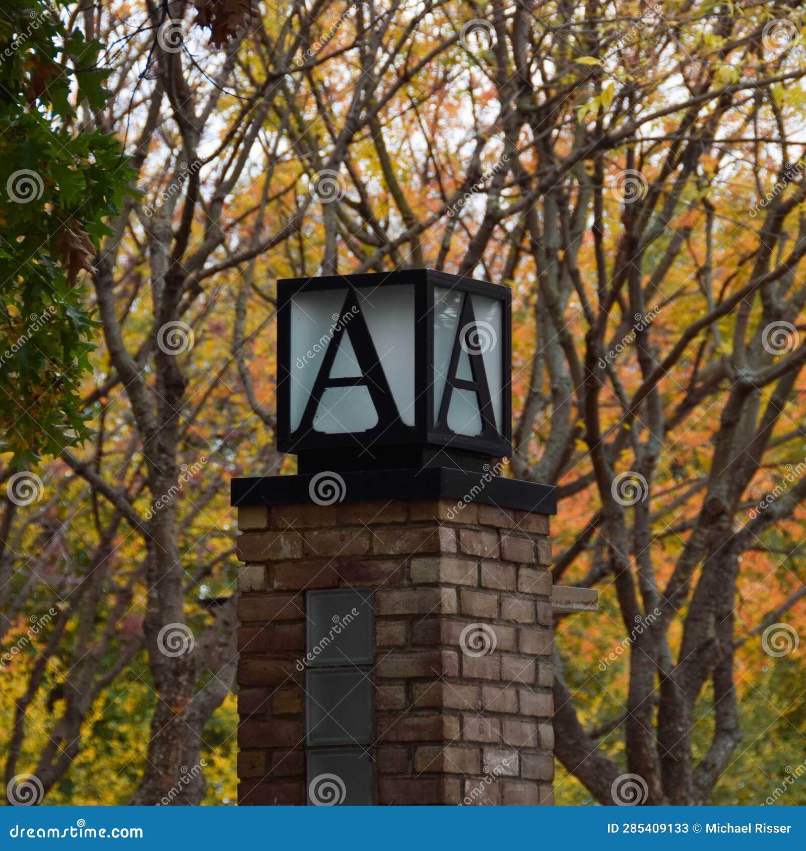 Addison Circle Park a Symbol Editorial Stock Photo - Image of autumn ...