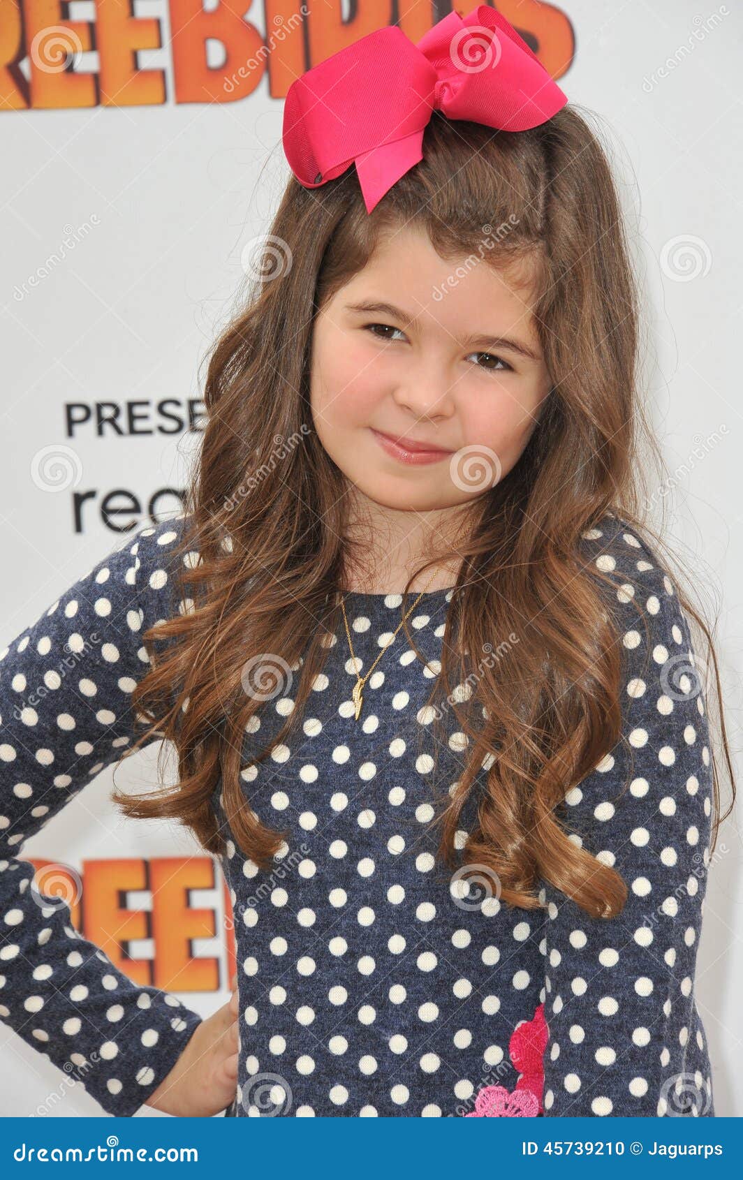 Addison Riecke image éditorial. Image du longueur, mode - 45739210