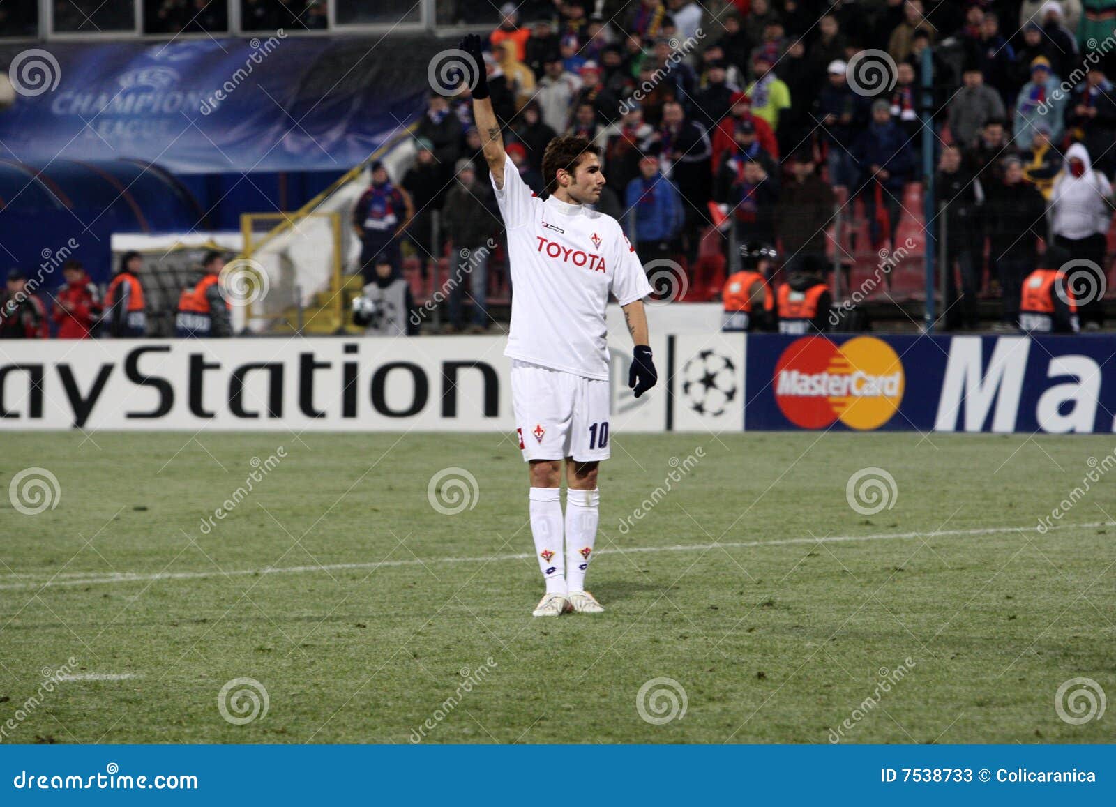 Adi Mutu editorial stock photo. Image of shoes, adrian - 7538733