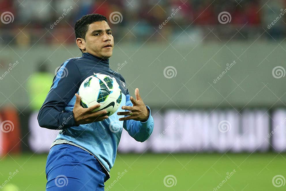 Adi Rocha editorial photo. Image of ball, cheering, fani - 28089406