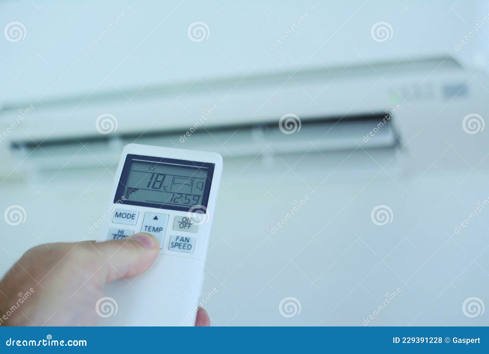 Adjusting AC Temperature with Remote Controller To Wall Type Air ...