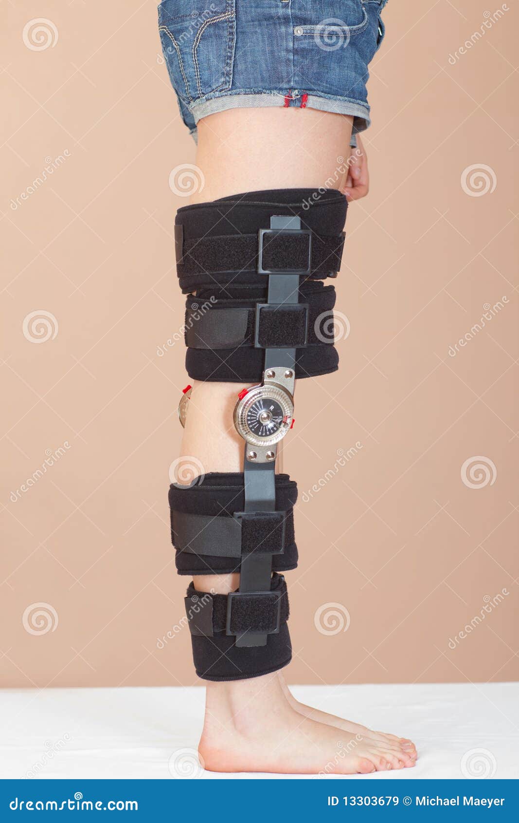 Adjustable Support for Leg or Knee Injury Stock Image - Image of ...