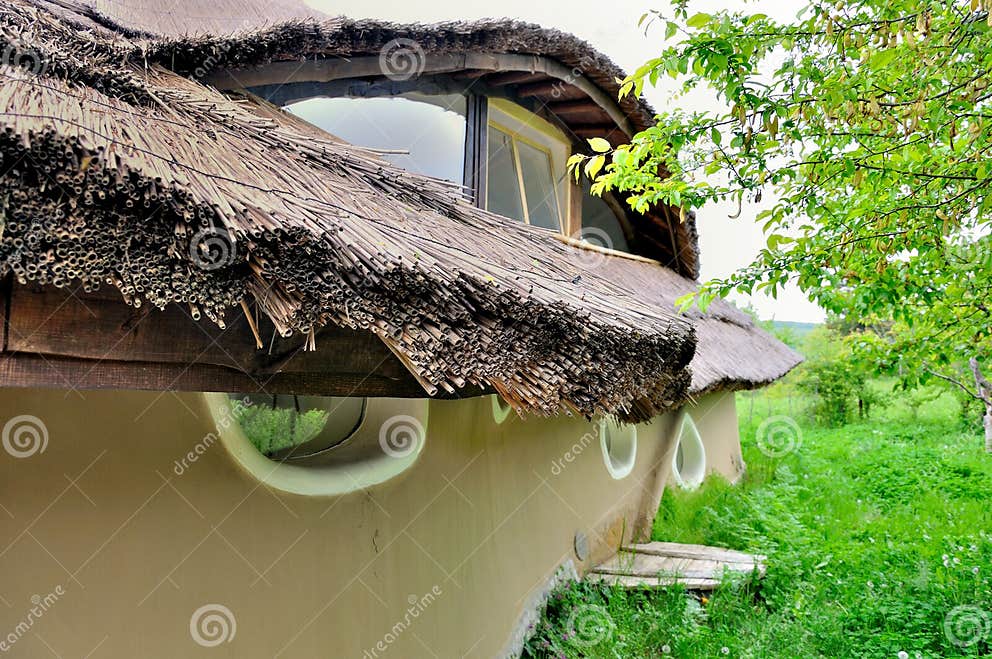 Adobe Clay House with Thatch Stock Photo - Image of mexico, meadow ...