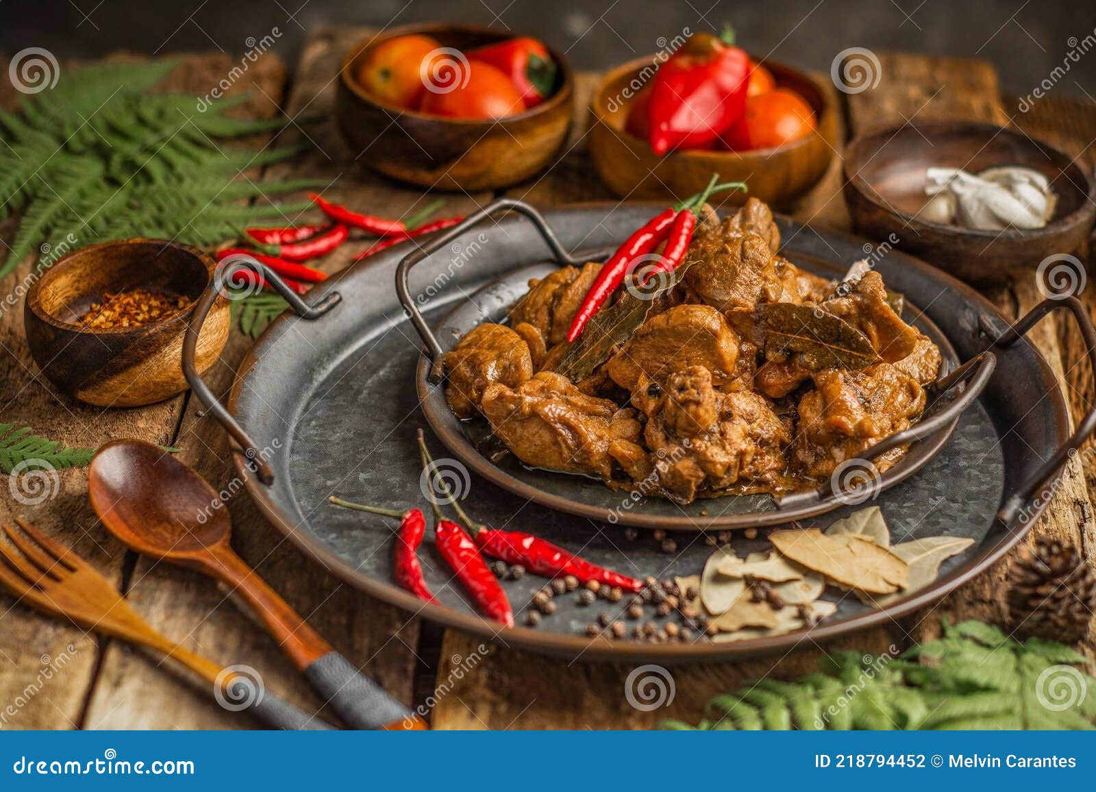 Adobo de pollo foto de archivo. Imagen de cocinado, cena - 218794452