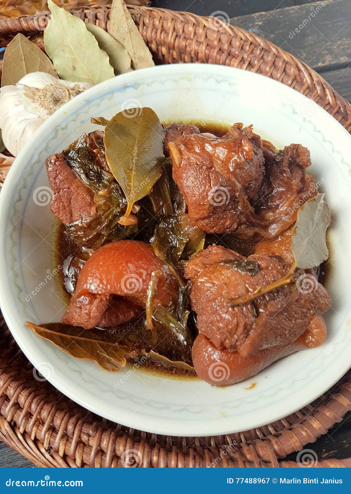 Adobo del cerdo imagen de archivo. Imagen de cocina, comida - 77488967