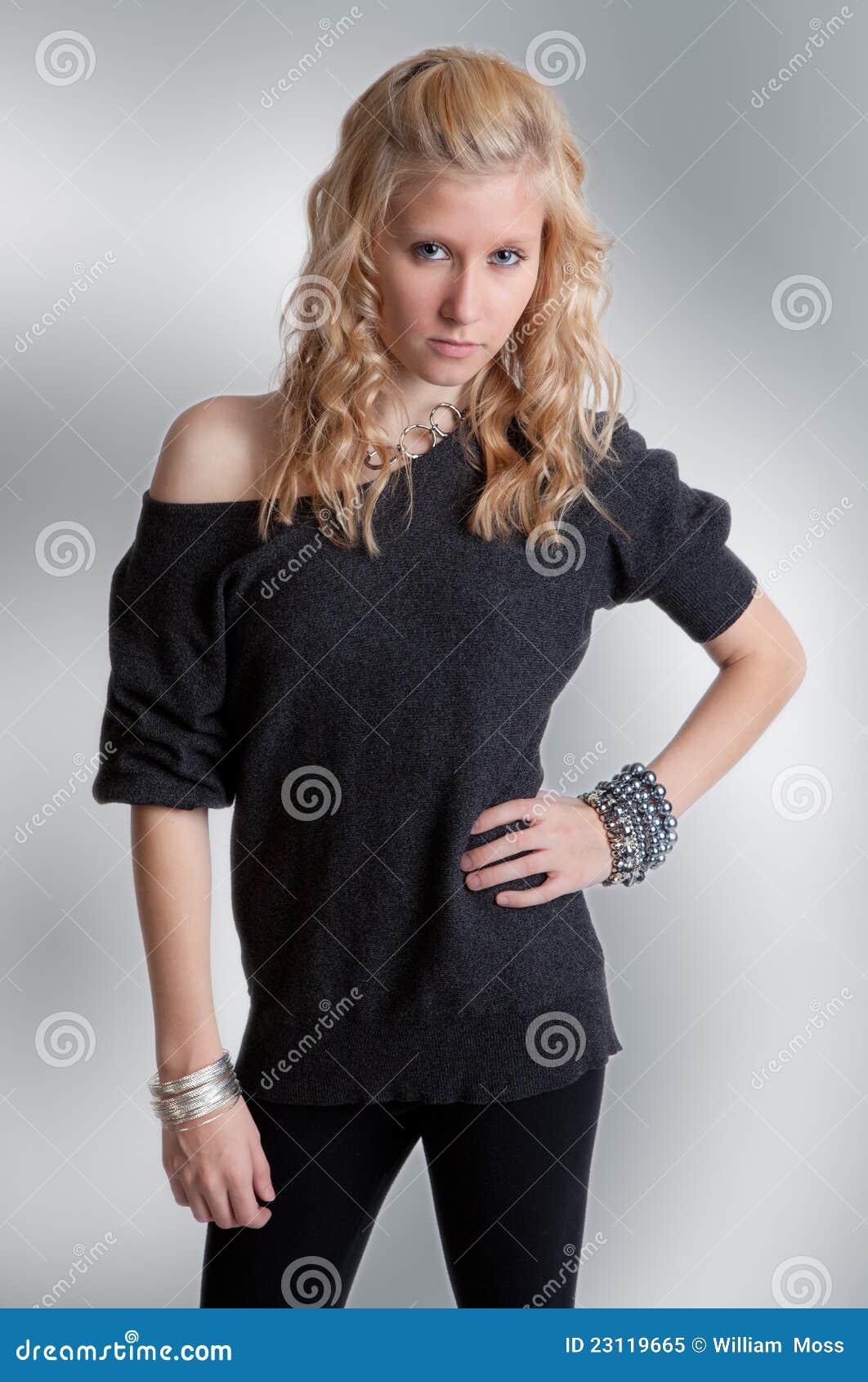 Adolescente descarado imagen de archivo. Imagen de muchacha - 23119665