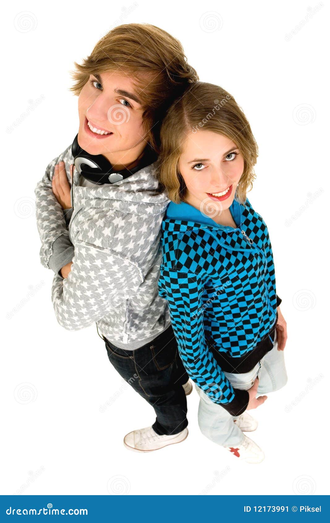 Adolescentes felices imagen de archivo. Imagen de completo - 12173991