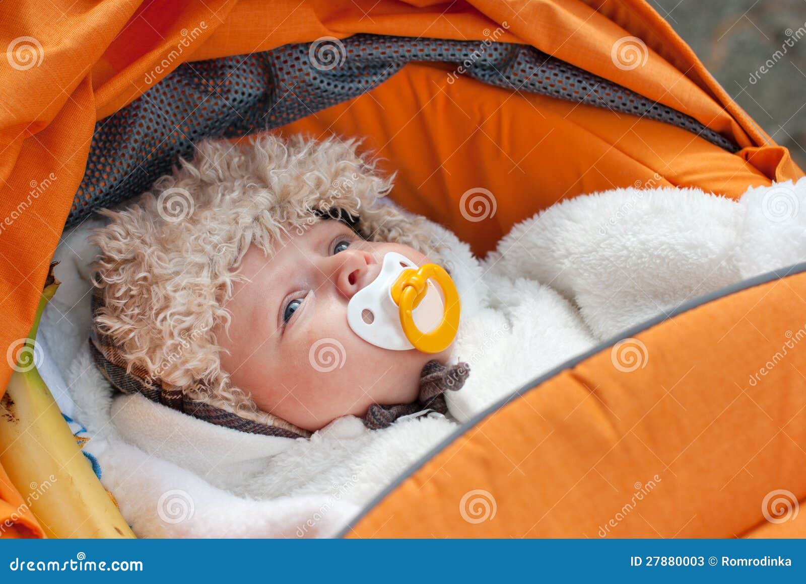 Adorable Baby Boy in Winter Clothes Stock Image - Image of little ...