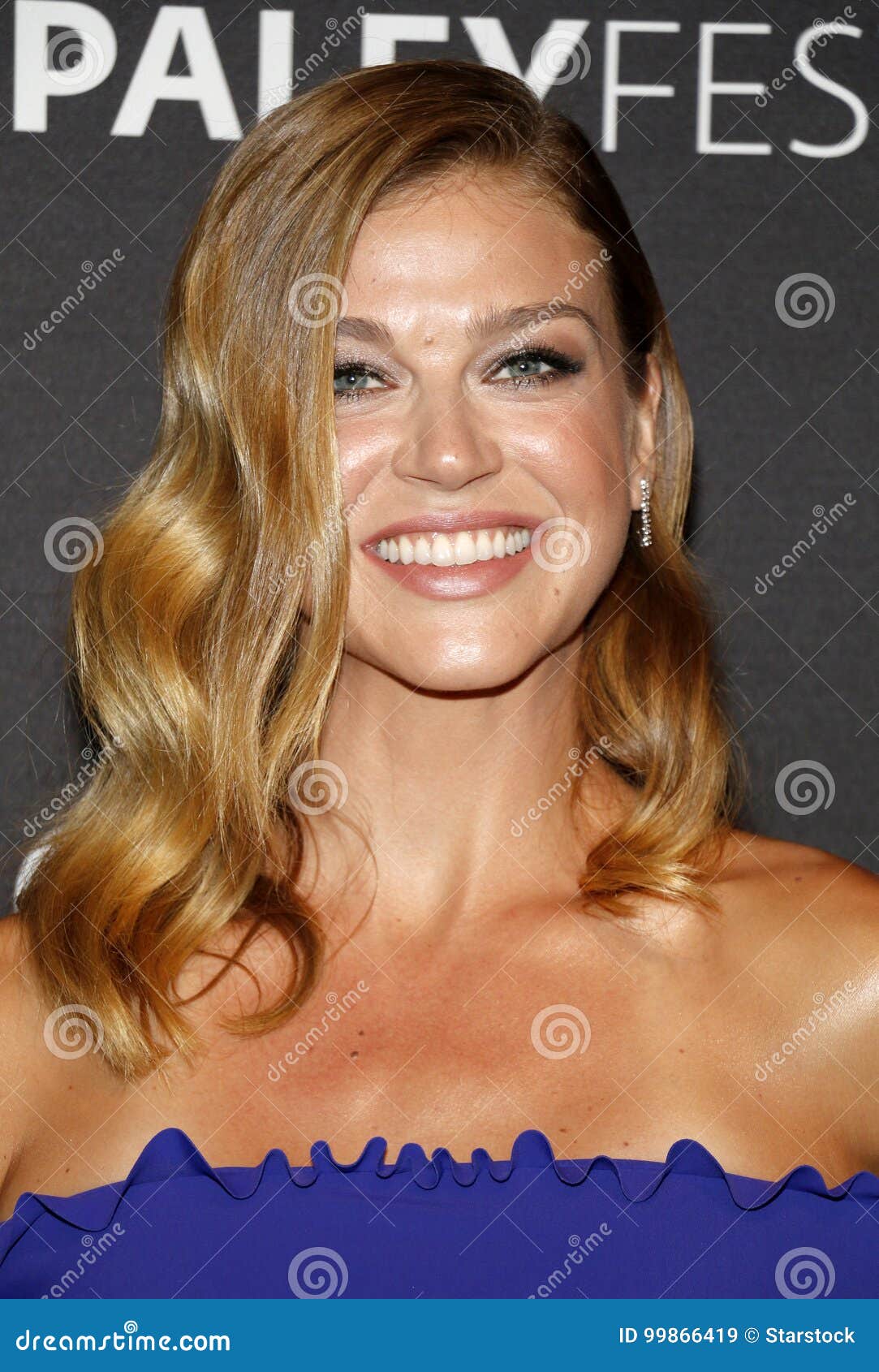 Adrianne Palicki imagen de archivo editorial. Imagen de actriz - 99866419