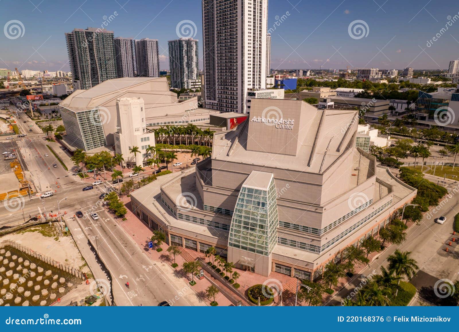 Adrienne Arsht Center Downtown Miami FL Editorial Photo - Image of ...