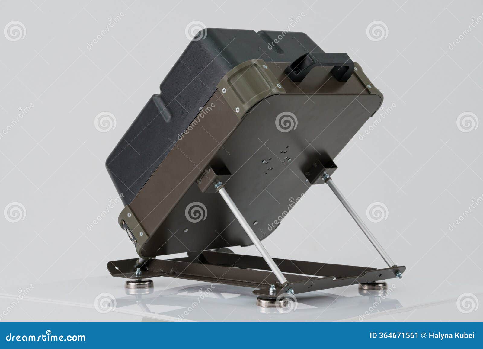 Advanced Portable Electronic Warfare System With Antenna Configuration ...