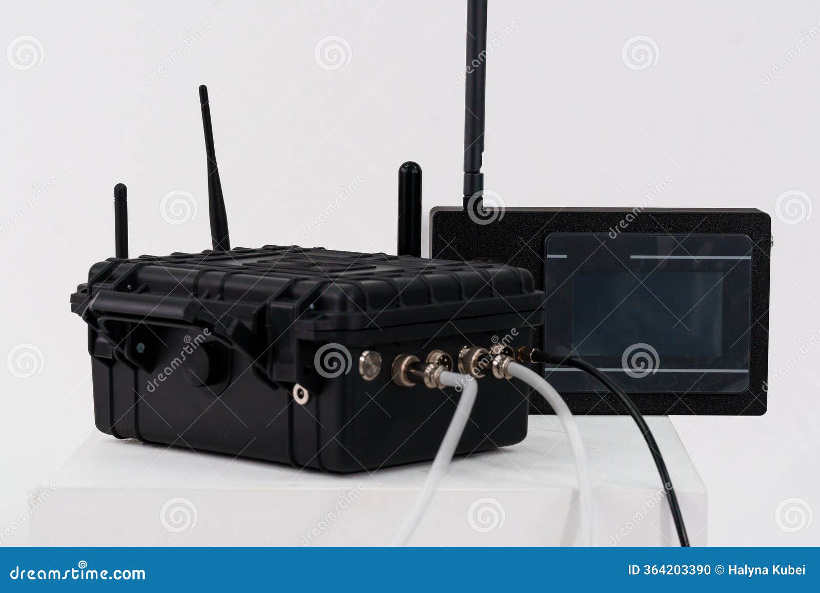 Advanced Portable Electronic Warfare System With Antenna And Control ...