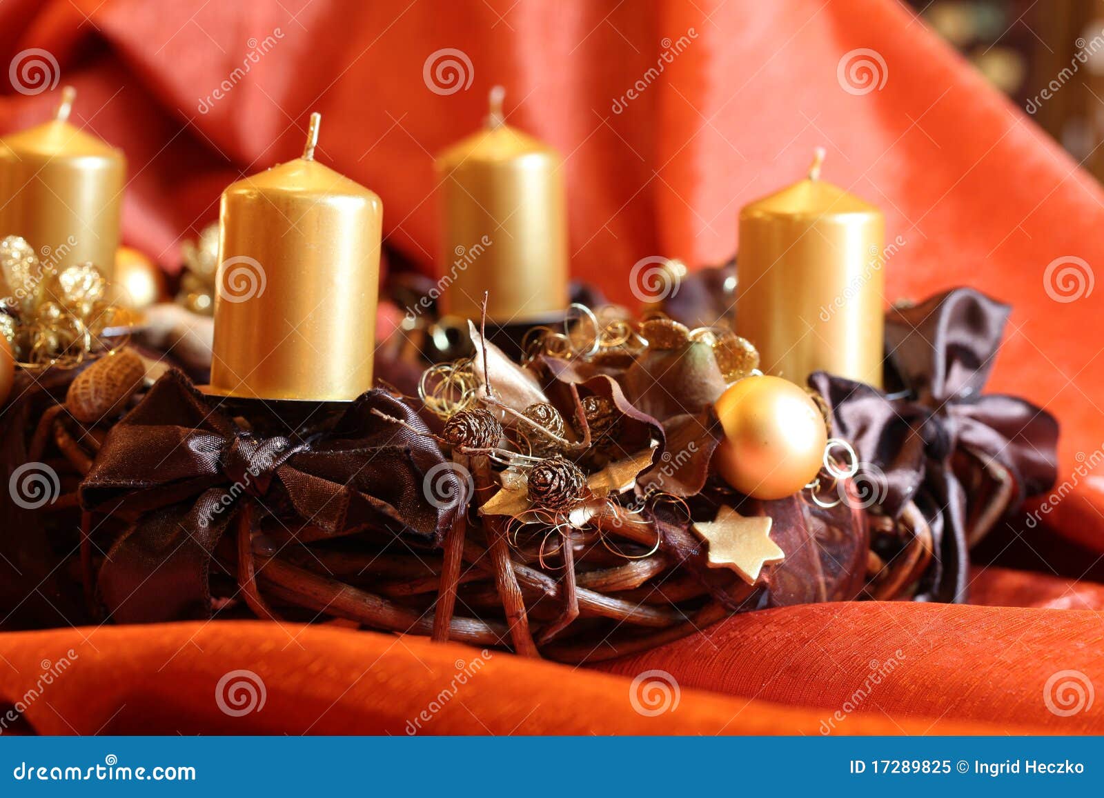 Advent Wreath with Gold Candles Stock Image - Image of decoration ...