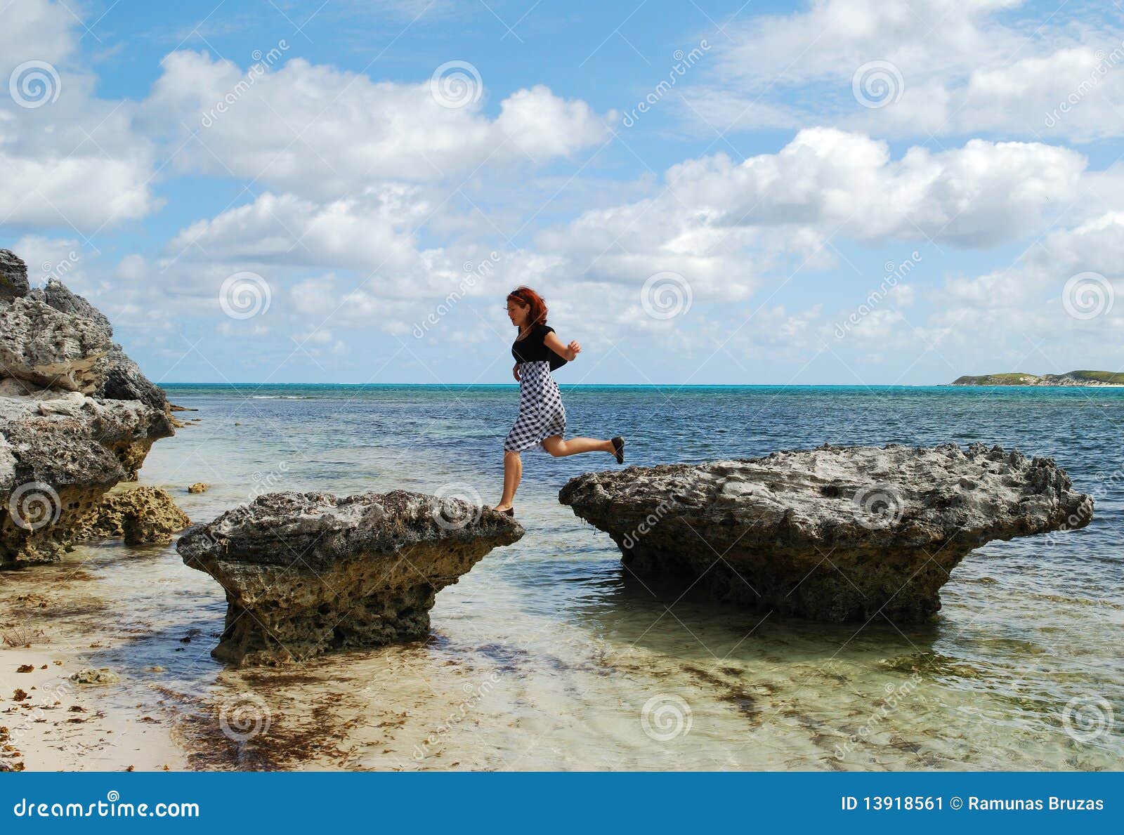 Adventurous Girl stock image. Image of nature, adventure - 13918561