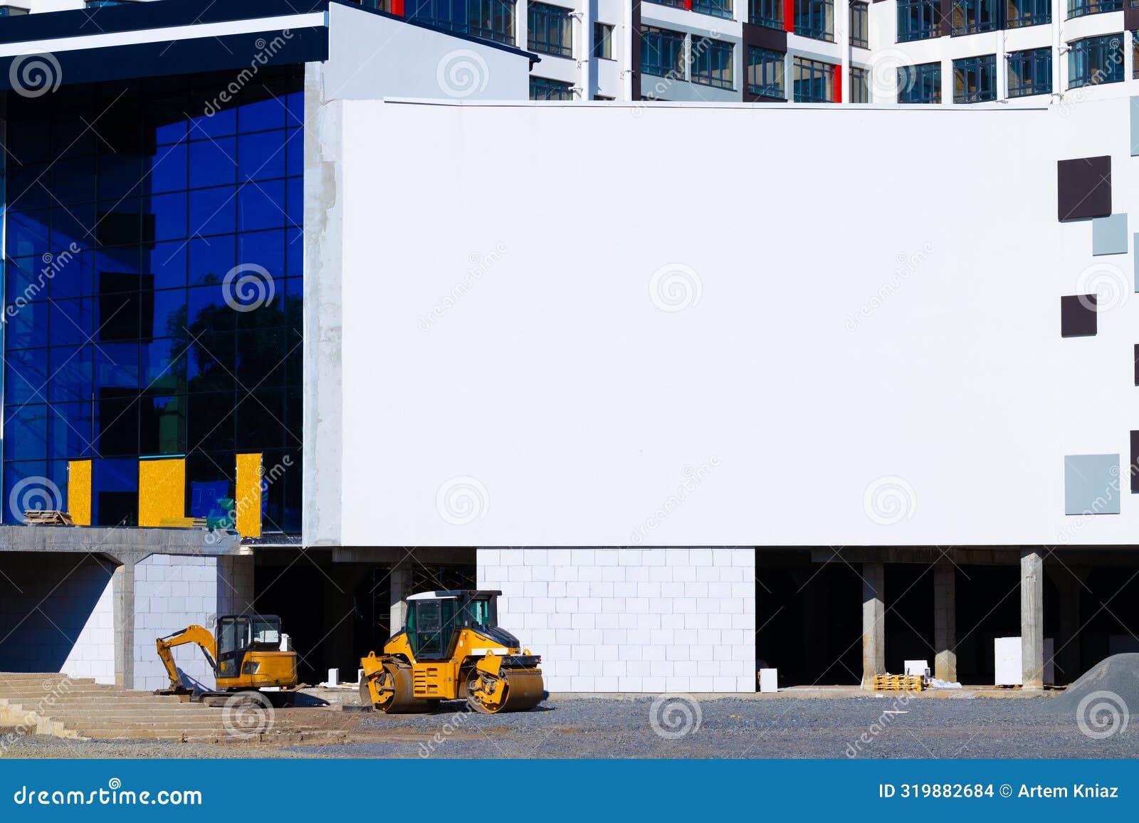 Advertisement Wall Empty Copy Space Template in Modern Building ...