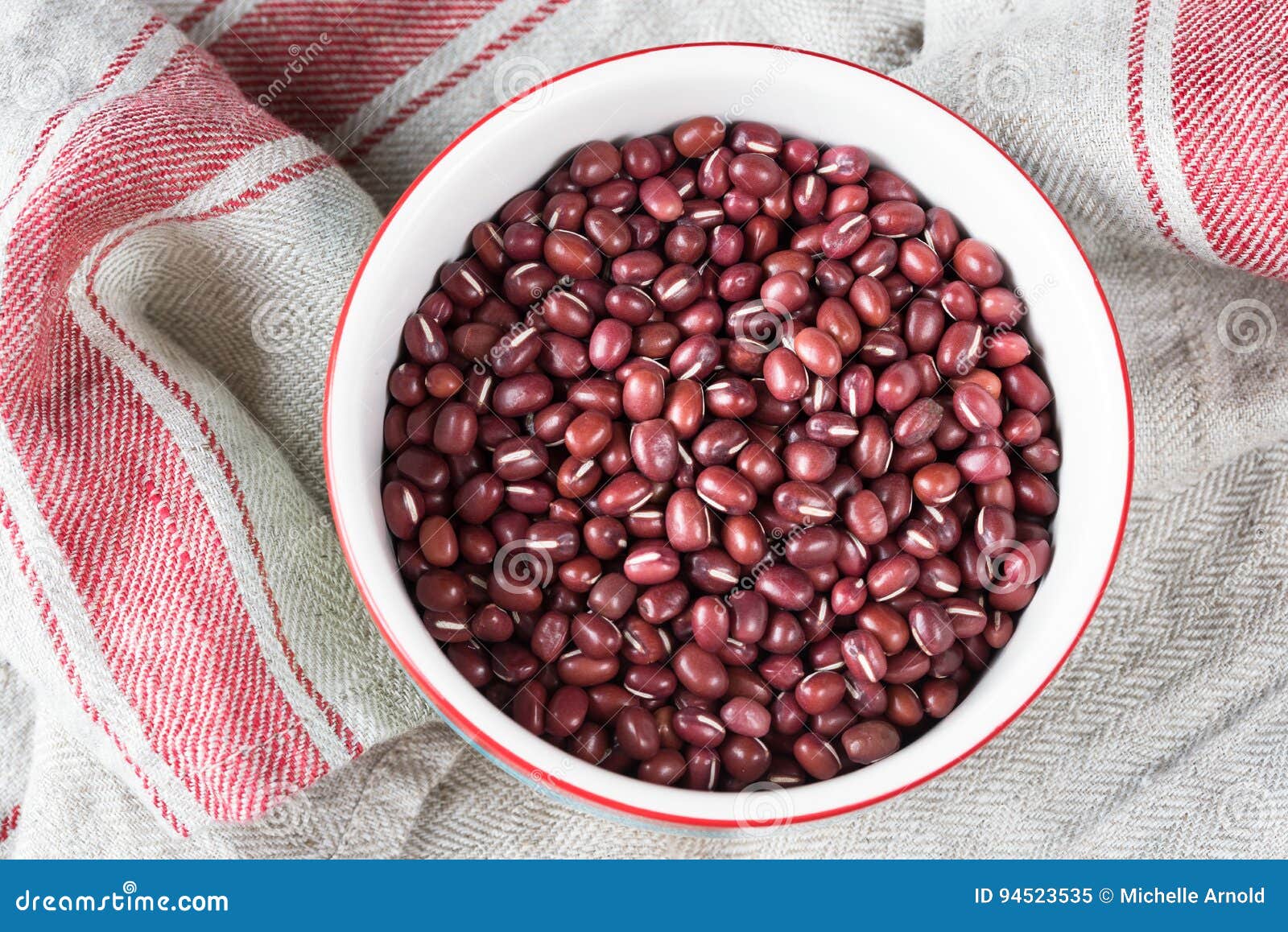 Uncooked Adzuki Beans in a Bowl Stock Image - Image of azuki, dried ...