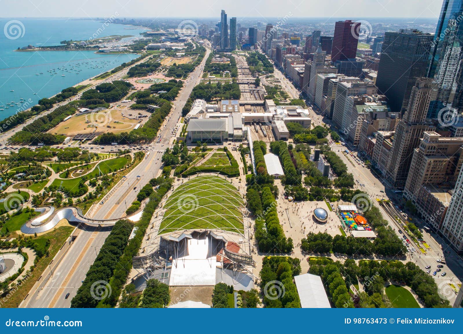 Aerial Image of Millennium Park Downtown Chicago Editorial Stock Photo ...