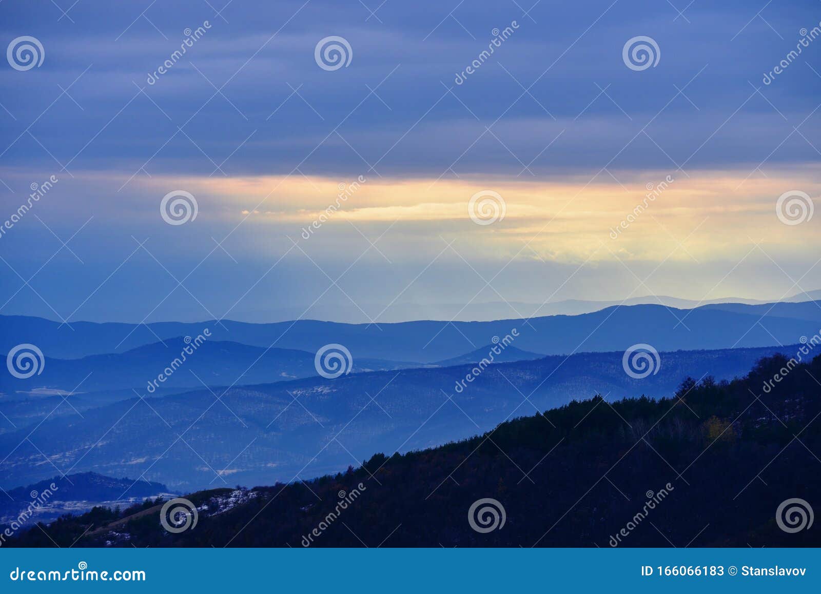 Aerial Perspective Mountain Stock Image - Image of hills, view: 166066183
