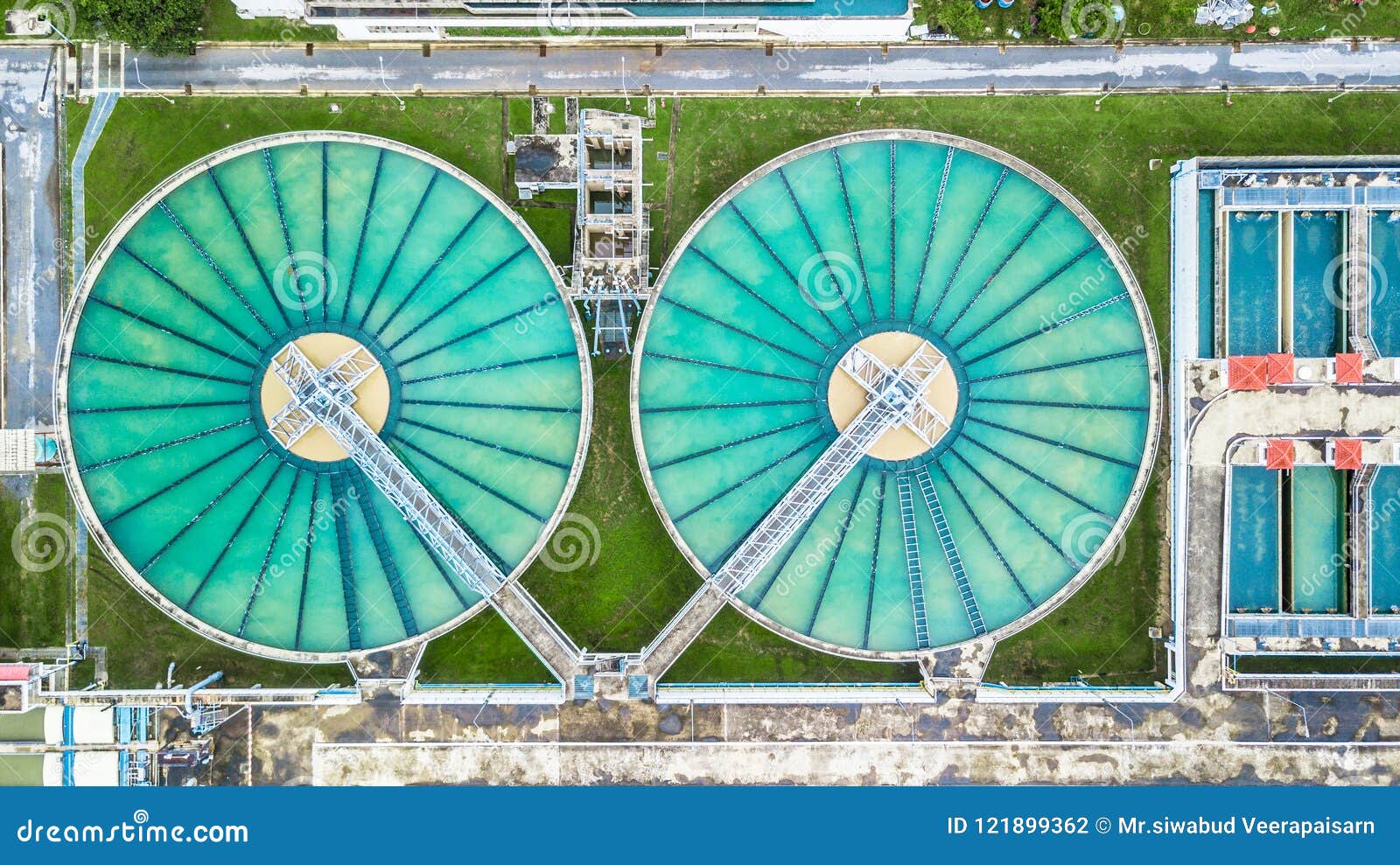 Top View Of Recirculation Solid Contact Clarifier Sedimentation Tank ...