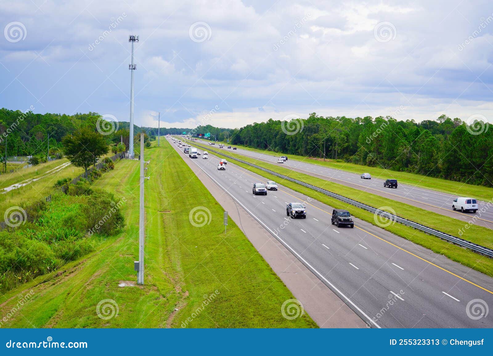 A Beautiful Highway in Florida Editorial Stock Photo - Image of cloud ...