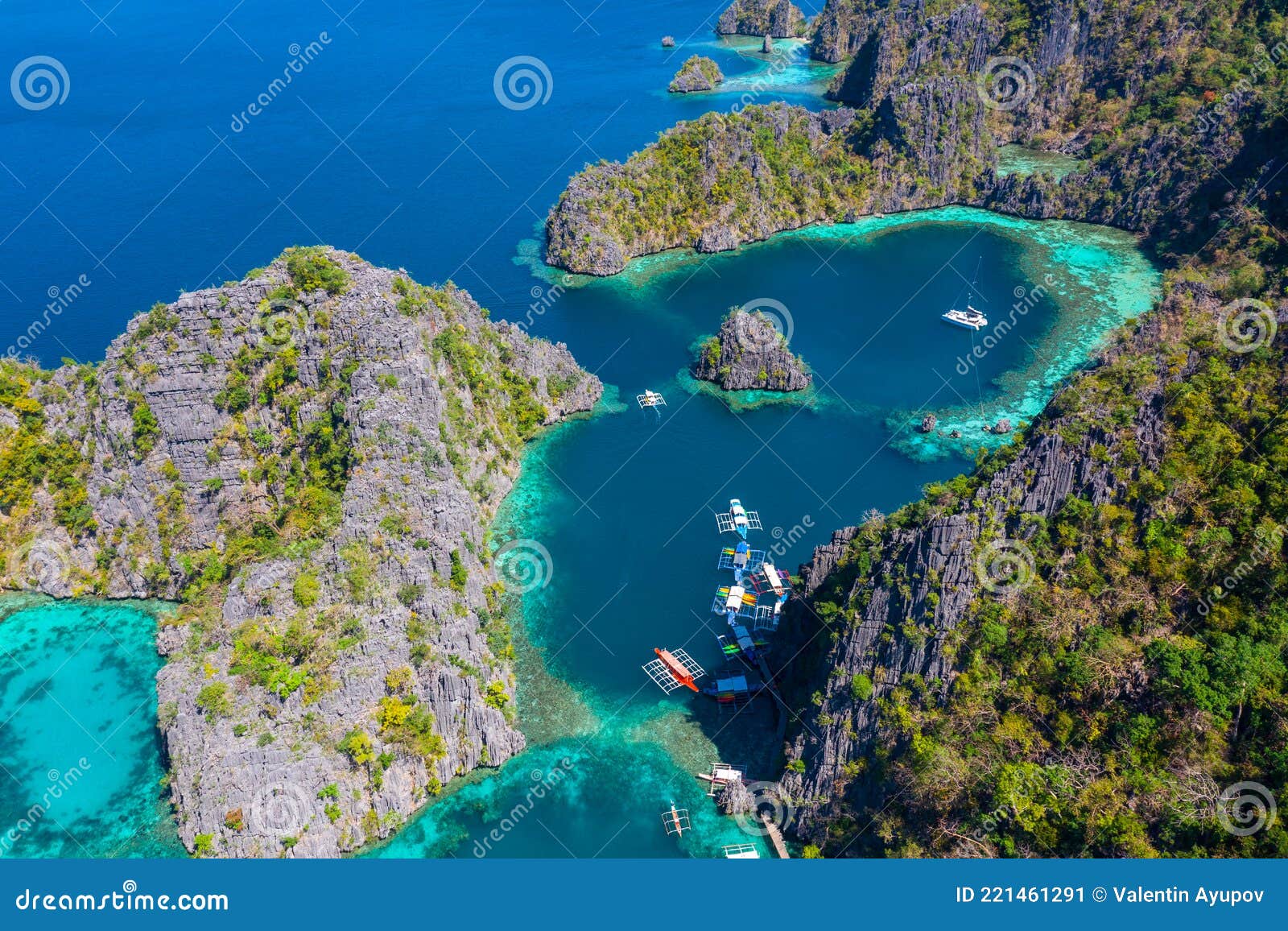 Aerial View of Beautiful Lagoons and Limestone Cliffs on Coron, Palawan ...