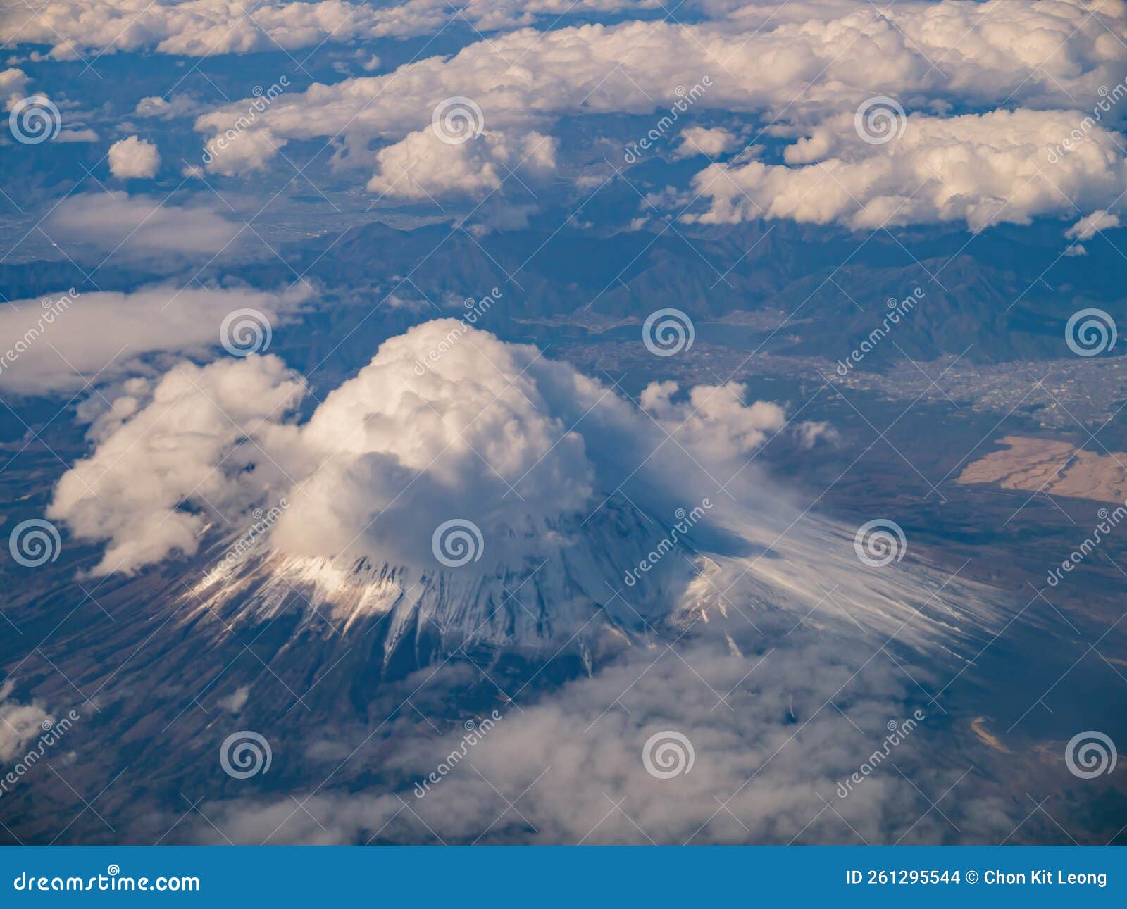 Aerial View of the Beautiful Mt. Fuji Stock Photo - Image of mountain ...