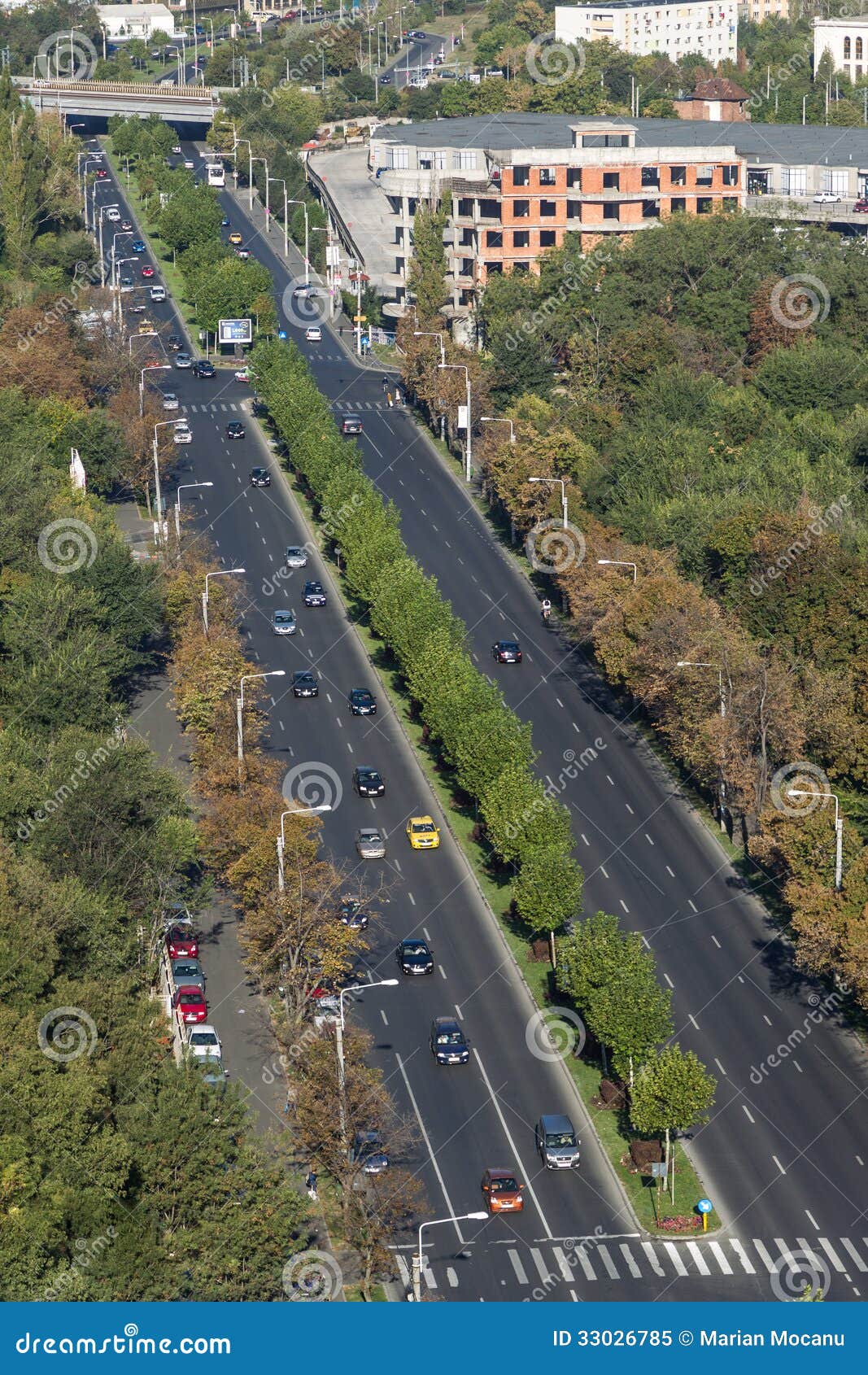 Aerial view of a boulevard stock image. Image of city - 33026785