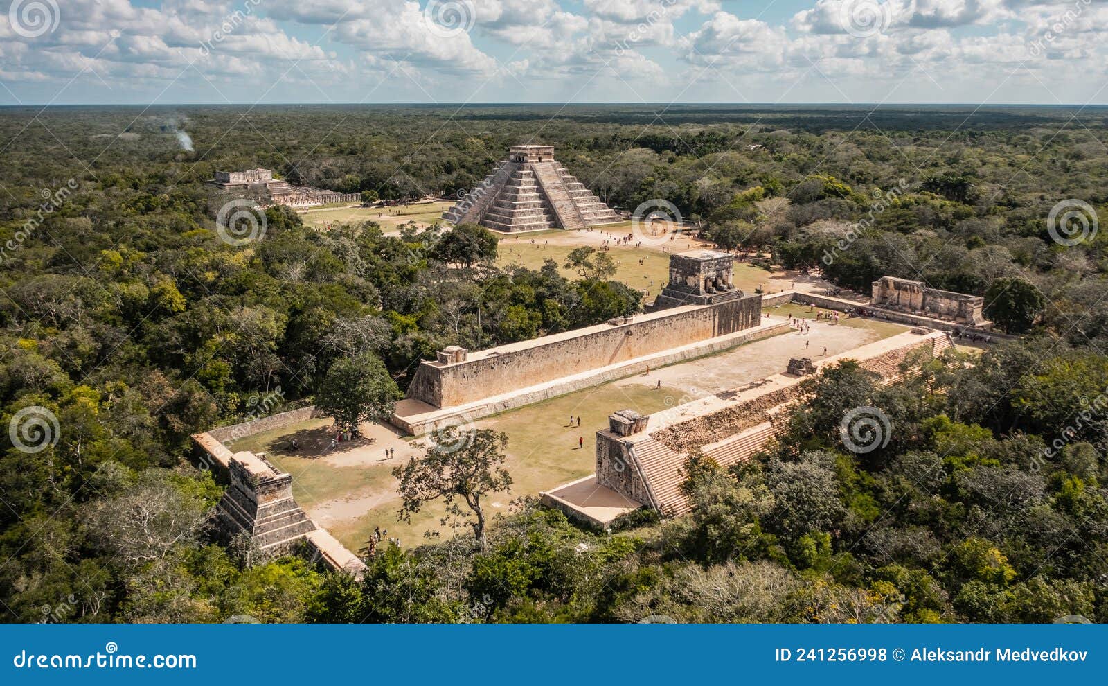 Aerial View of Chichen Itza Stock Photo - Image of stone, landscape ...