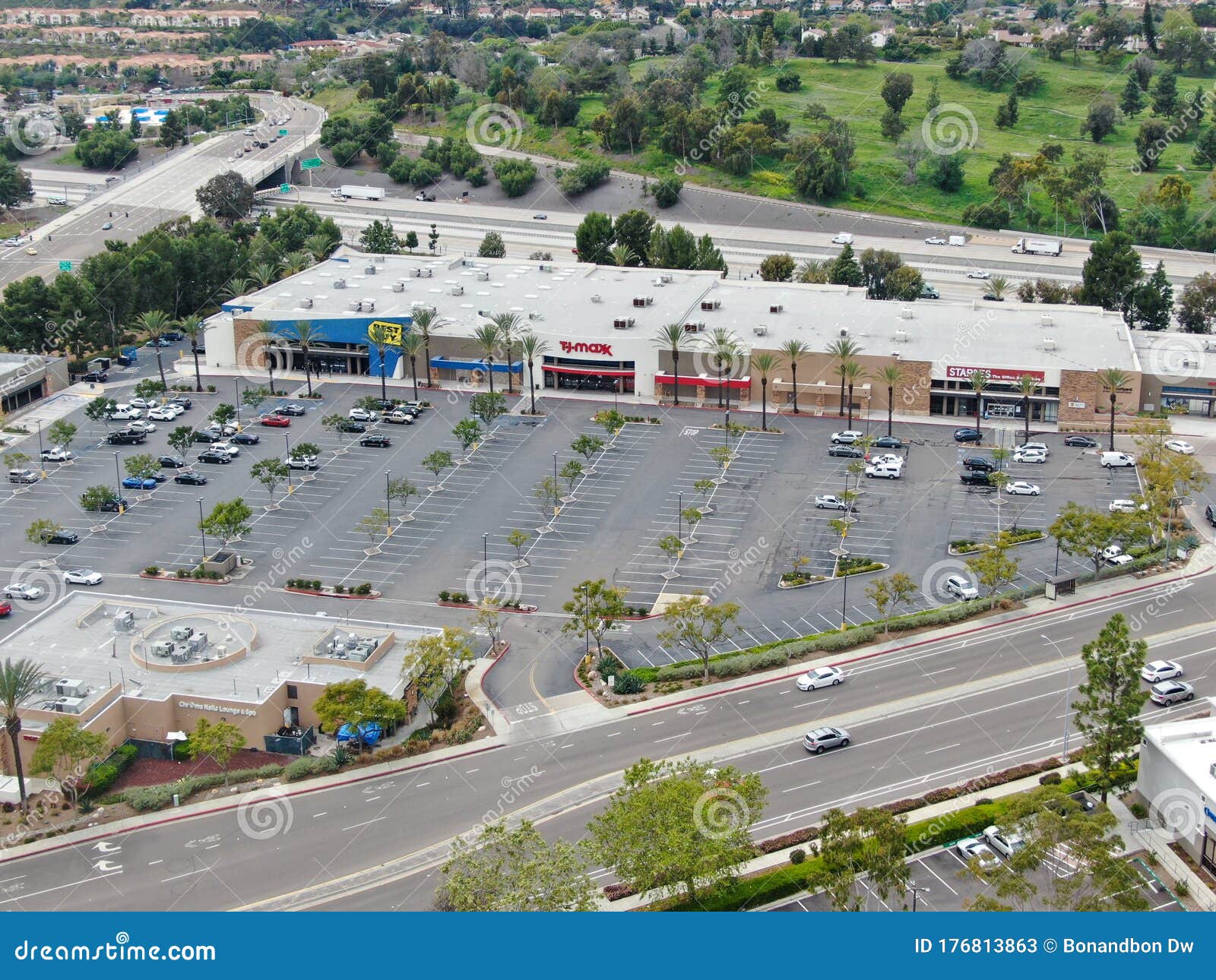 Aerial View of Empty Shopping Center Parking Lot during COVID-19 ... Aerial View of Empty Shopping Center Parking Lot during COVID-19 ...