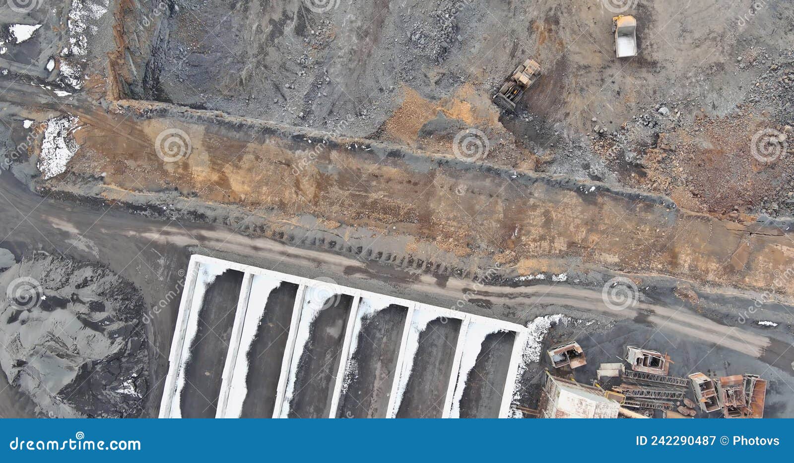 Open Pit Loader Stock Footage & Videos - 798 Stock Videos