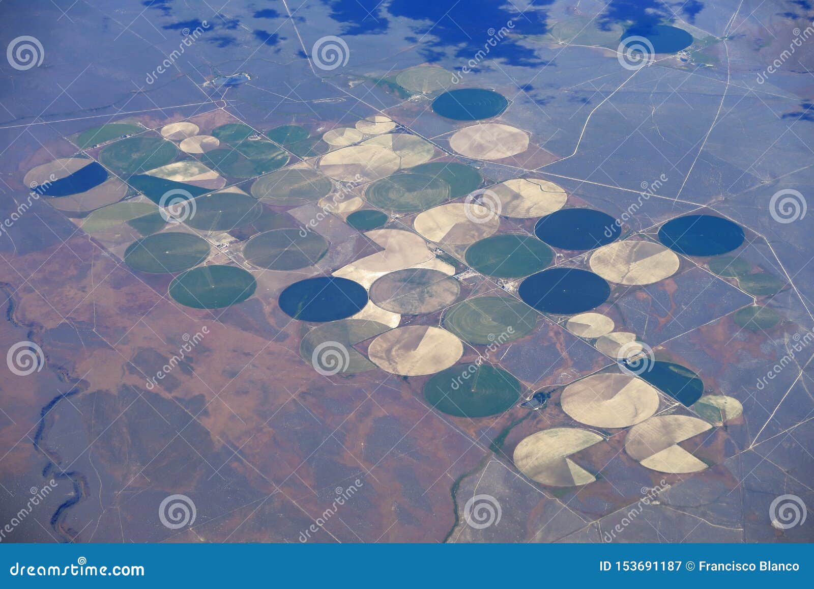 Circular Fields Are A Popular Form Of Irrigation And Land Use In ...