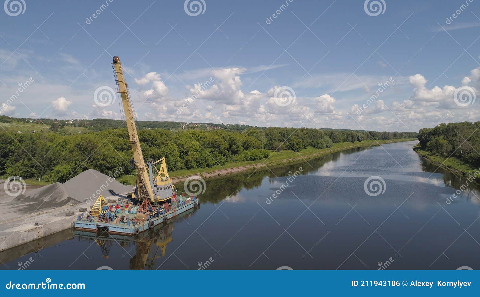 River Crane Excavator on Barge. Stock Photo - Image of cargo, port ...
