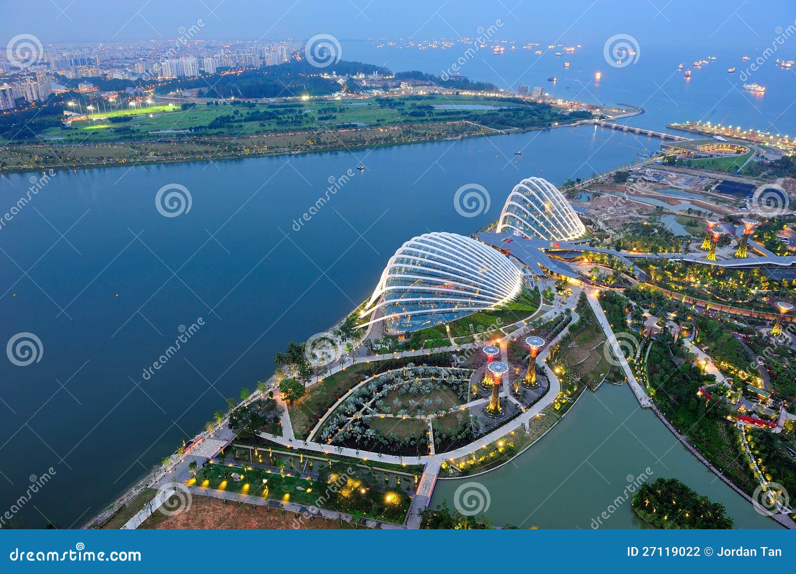 Aerial View of Marina Bay of Singapore Stock Photo - Image of reservoir ...