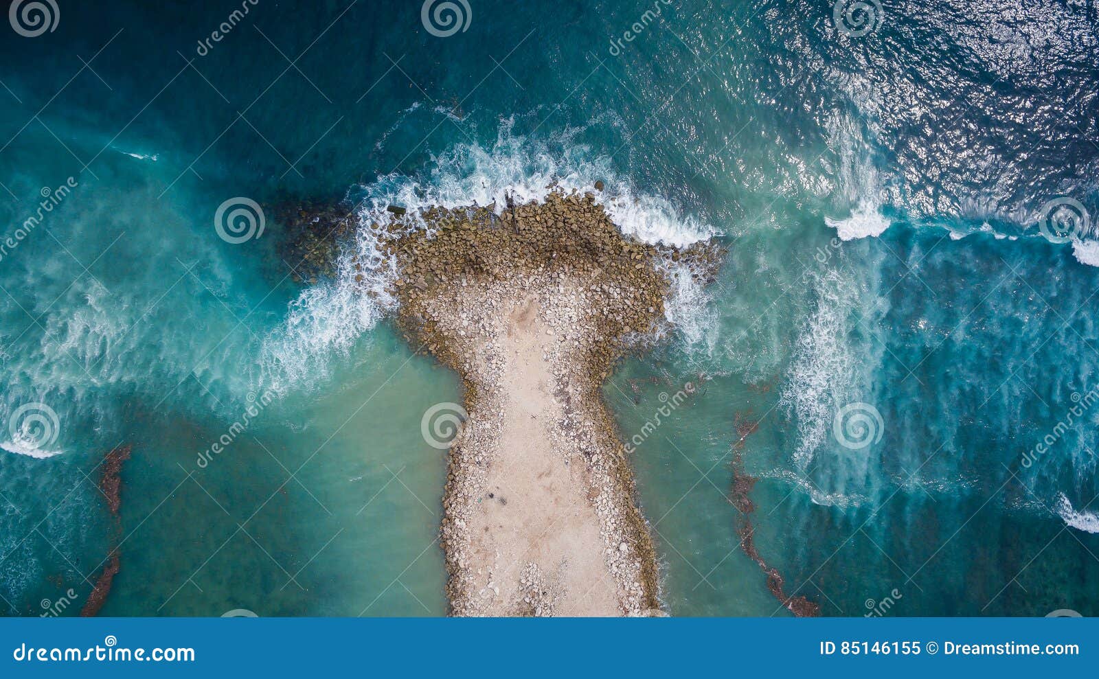 Aerial view on ocean shore stock image. Image of reef - 85146155