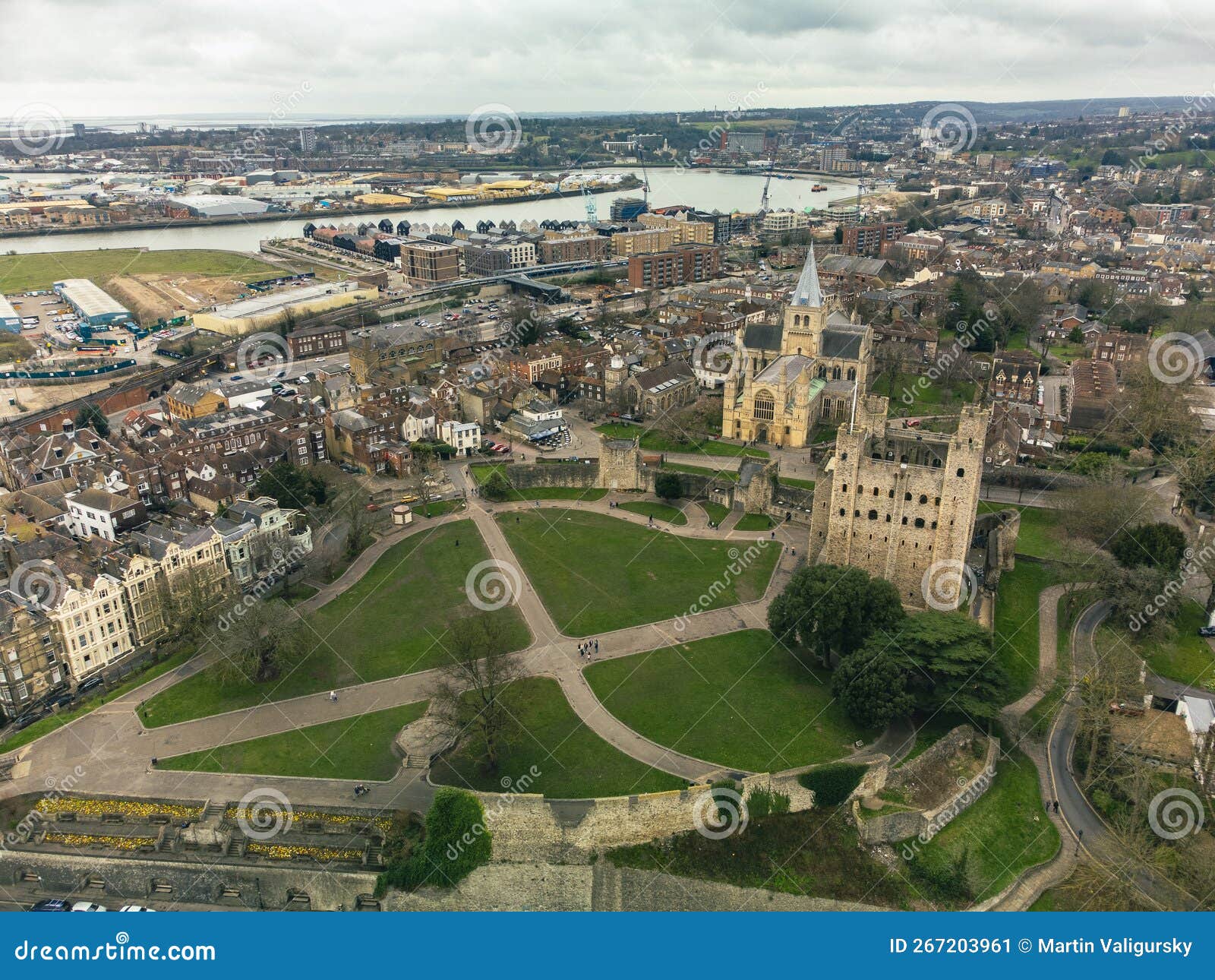 Aerial View To Rochester Cathedral and Castle Stock Image - Image of ...