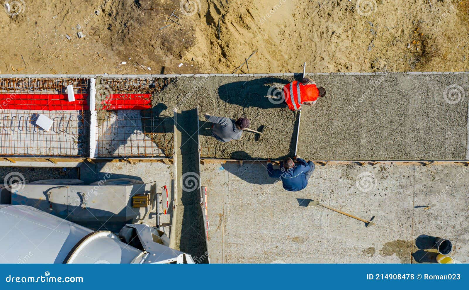 Overhead Construction Crane Stock Image | CartoonDealer.com #62475799