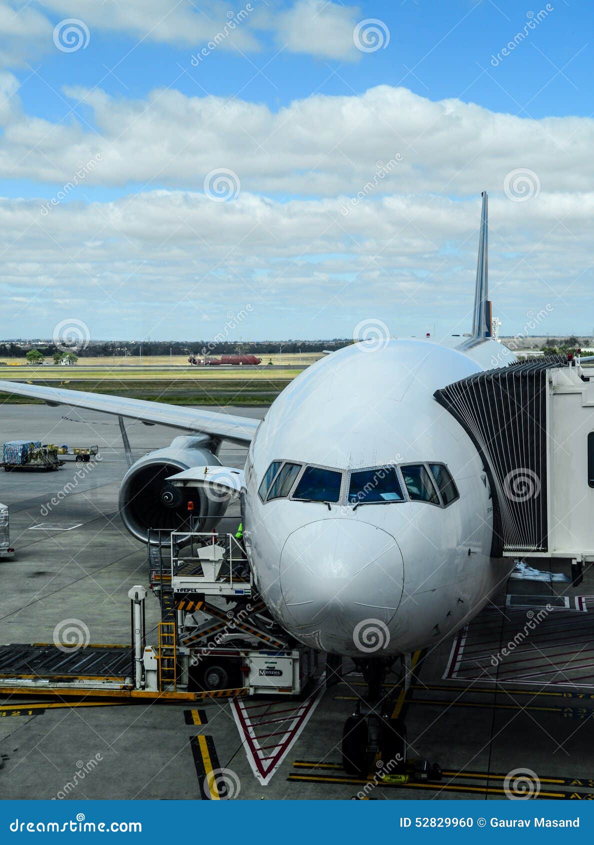 Aeroplane at Arrival Terminal Aerobridge Editorial Image - Image of ...