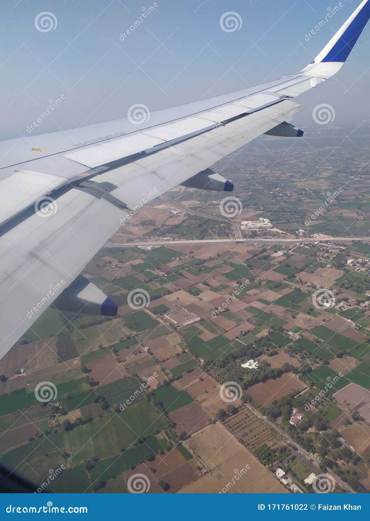 Aeroplane wing and farms stock photo. Image of vehicle - 171761022