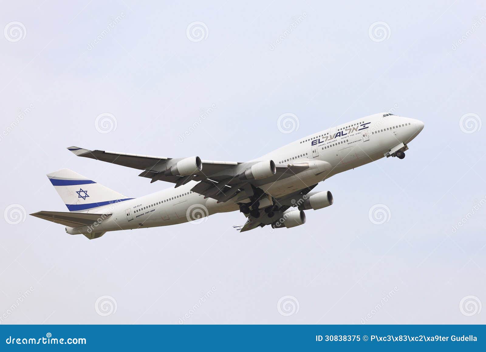 Aeroplano imagen editorial. Imagen de toma, boeing, aire - 30838375