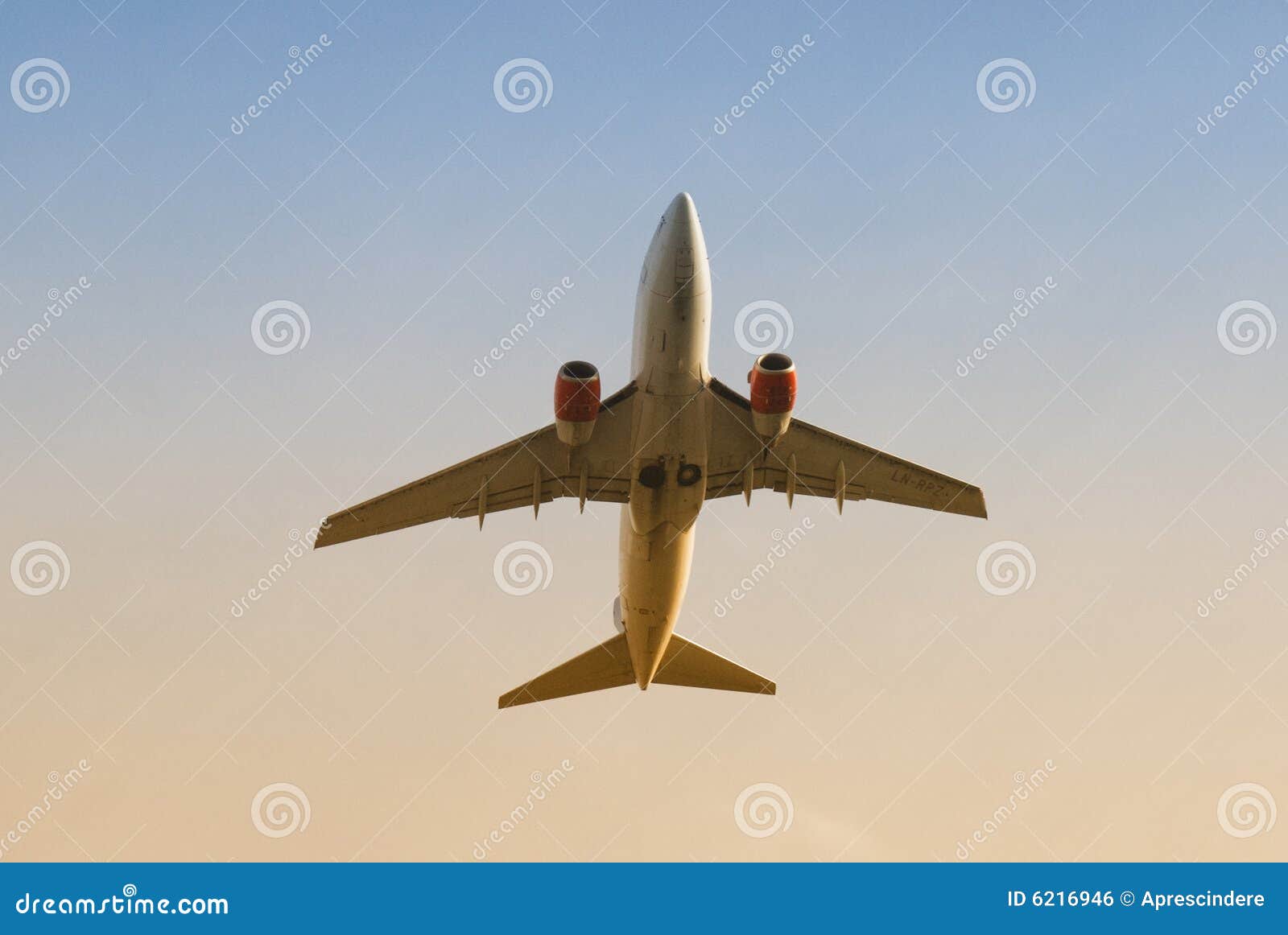 Aeroplano foto de archivo. Imagen de aerotransportado - 6216946