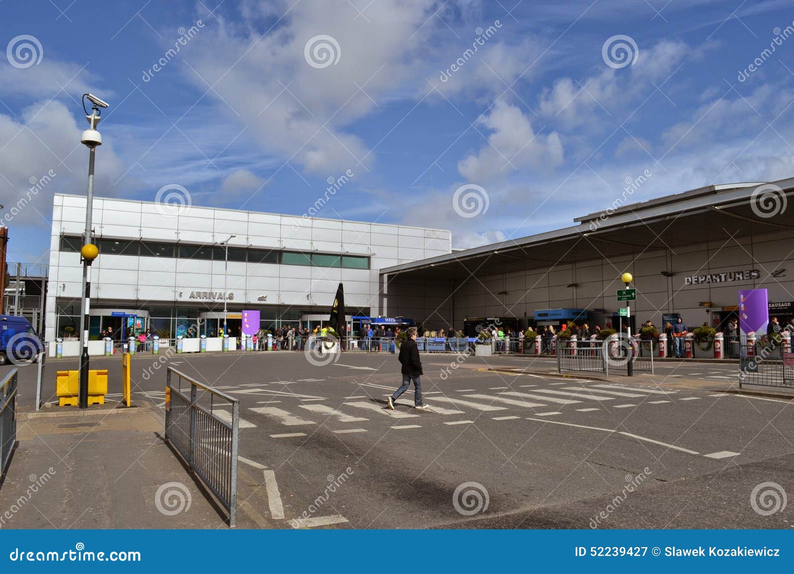 Aeroporto Londra di Luton fotografia editoriale. Immagine di londra ...