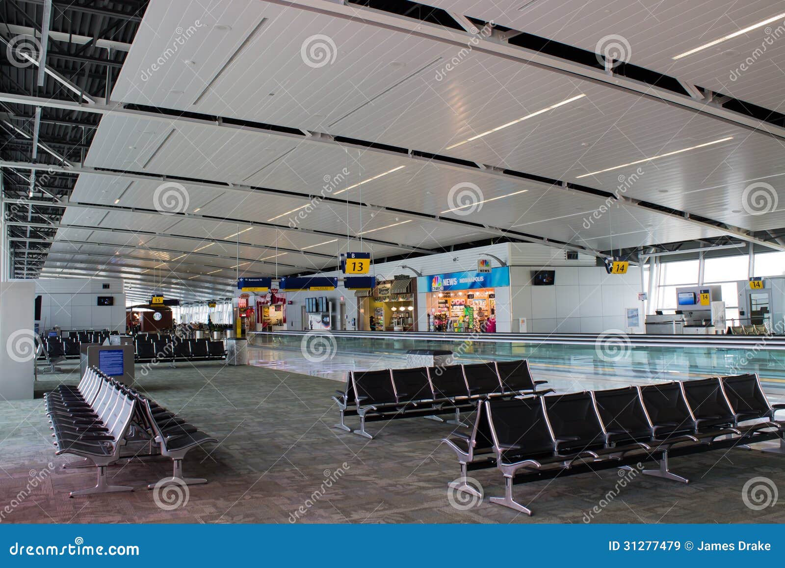 Aeropuerto Internacional De Indianapolis (IND) Imagen de archivo ...