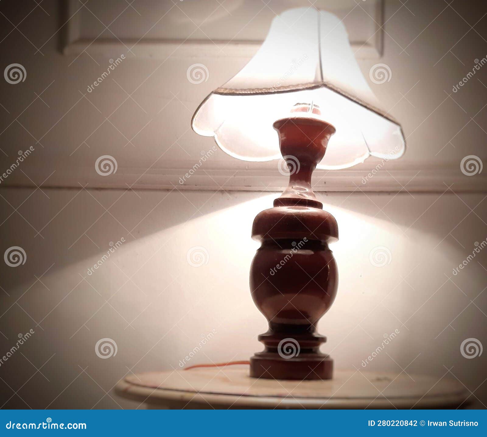 Aesthetic Bedroom Lamp with Soft Light Stock Photo - Image of soft ...