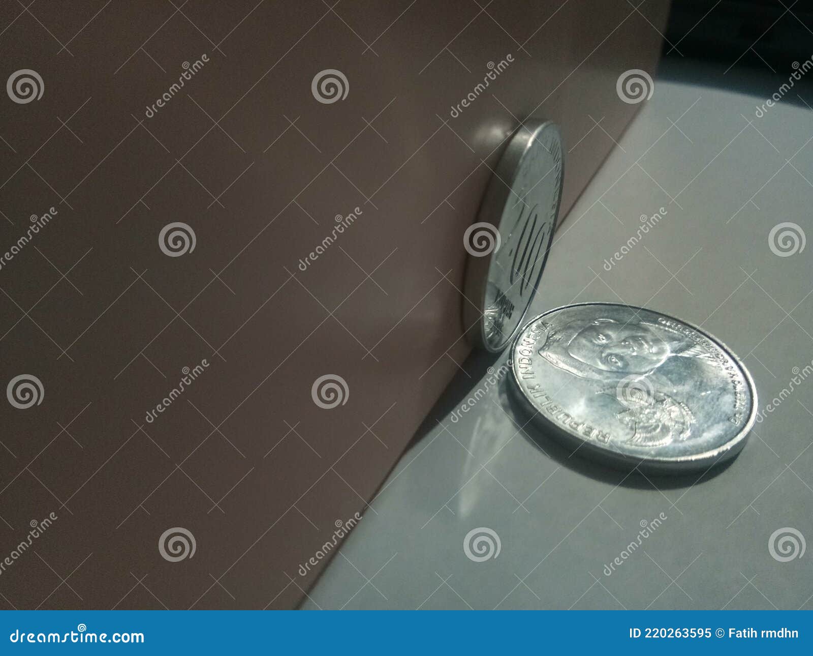 Aesthetic coin photo stock image. Image of wing, hand - 220263595