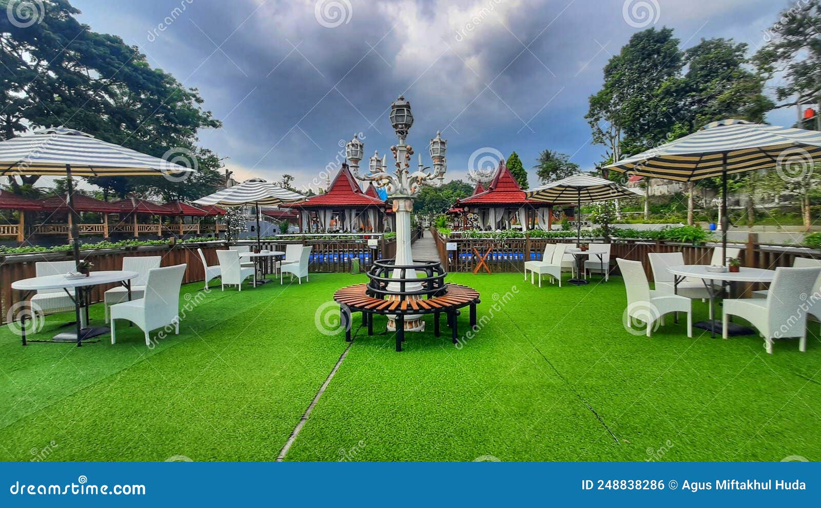 Floating Restaurant on Sleman Jogjakarta Stock Photo - Image of cloud ...