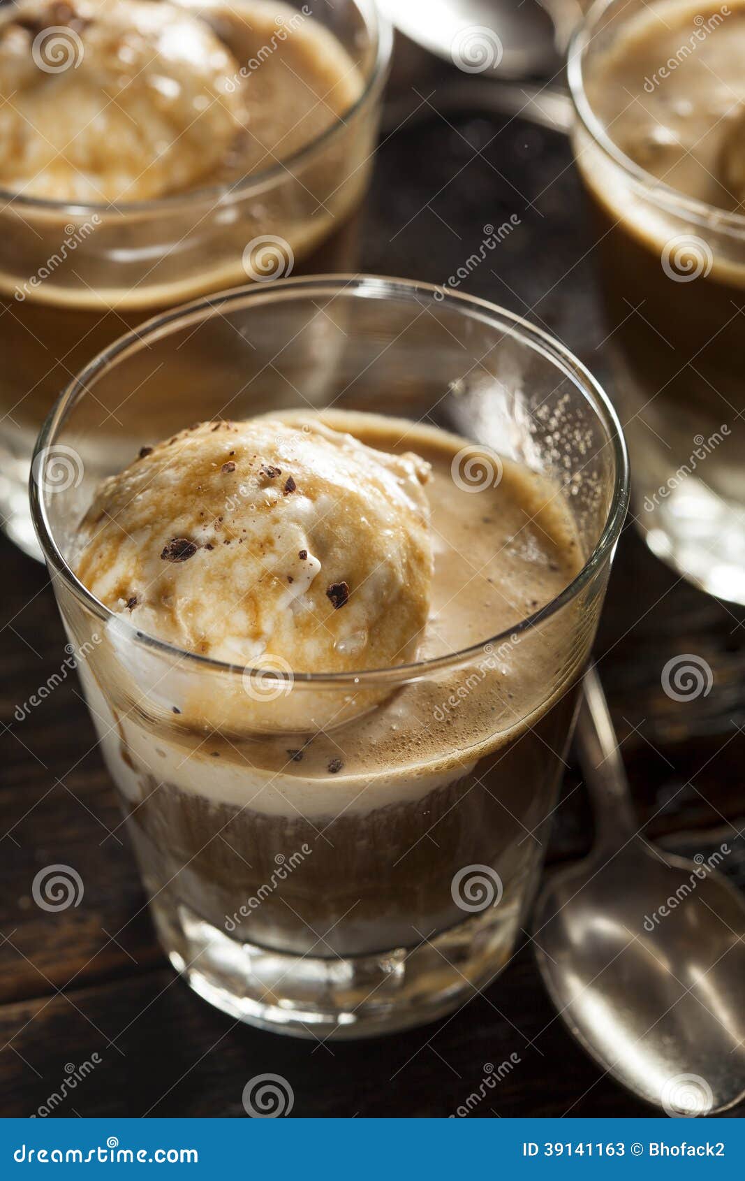 Affogato Hecho En Casa Con Helado Imagen de archivo - Imagen de ...